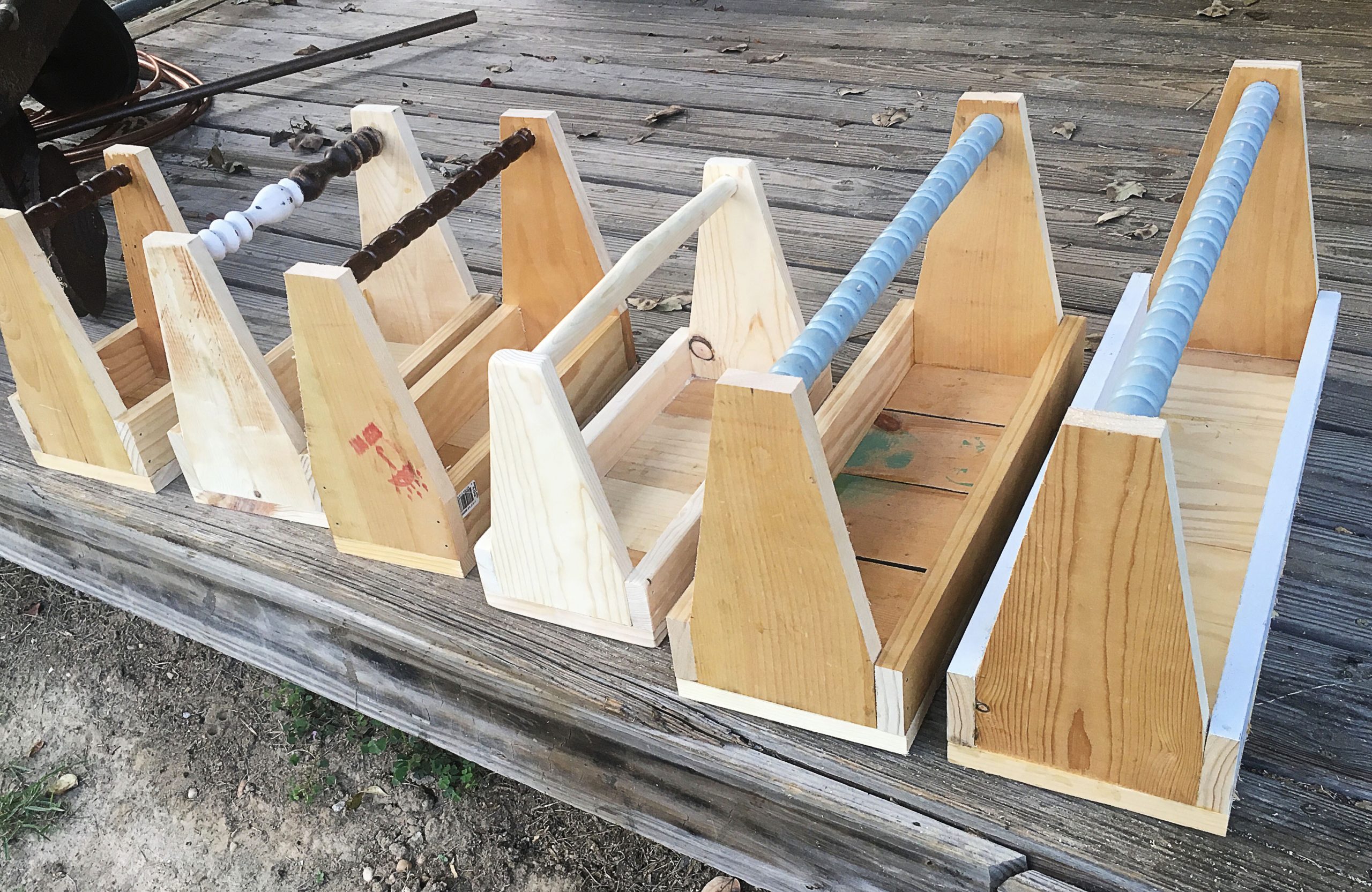 DIY Wooden Tote for Easter - Kippi at Home