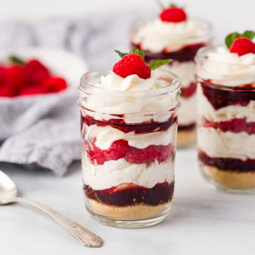 Easy Raspberry Parfait - Kippi at Home