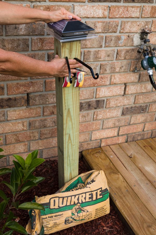 DIY Garden Hose Holder - Kippi at Home