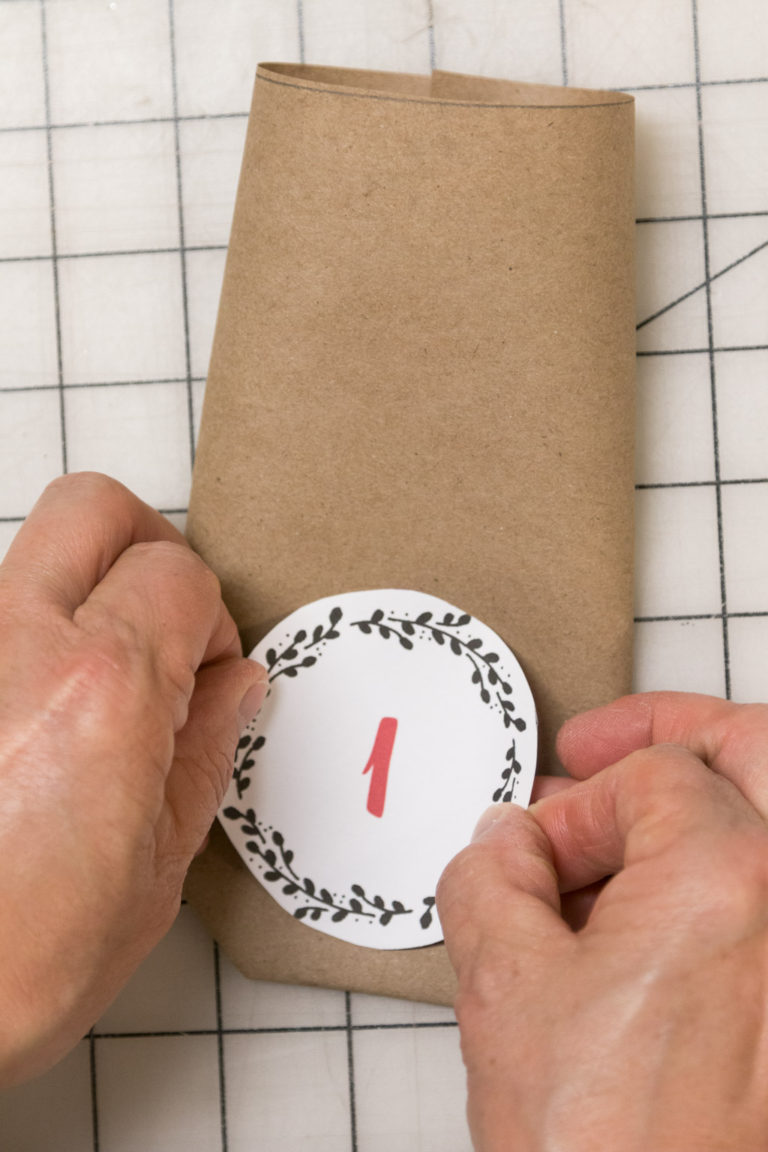 DIY Advent Calendar – Christmas Card Ideas - Kippi at Home