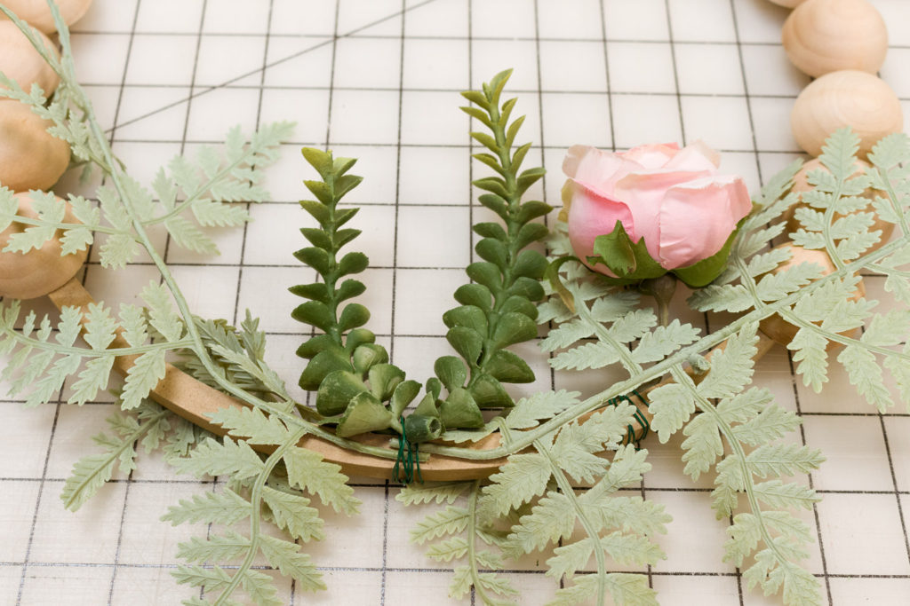 How to Make a Wreath – Wood Bead - Kippi at Home