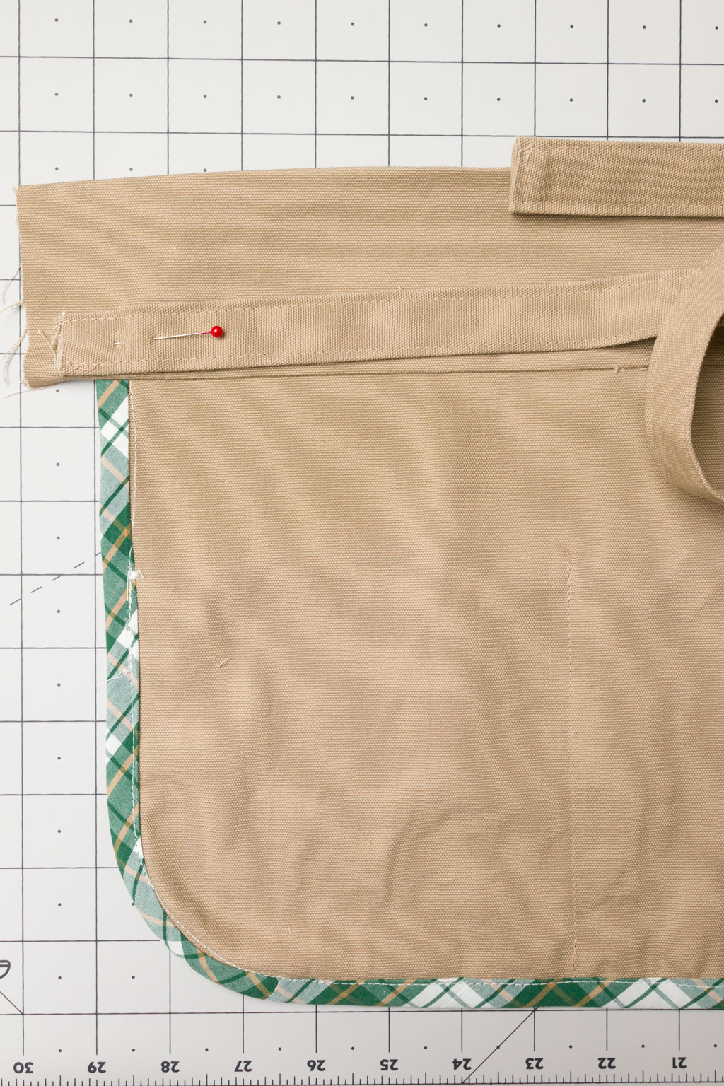 How to Sew a Garden Apron - Kippi at Home