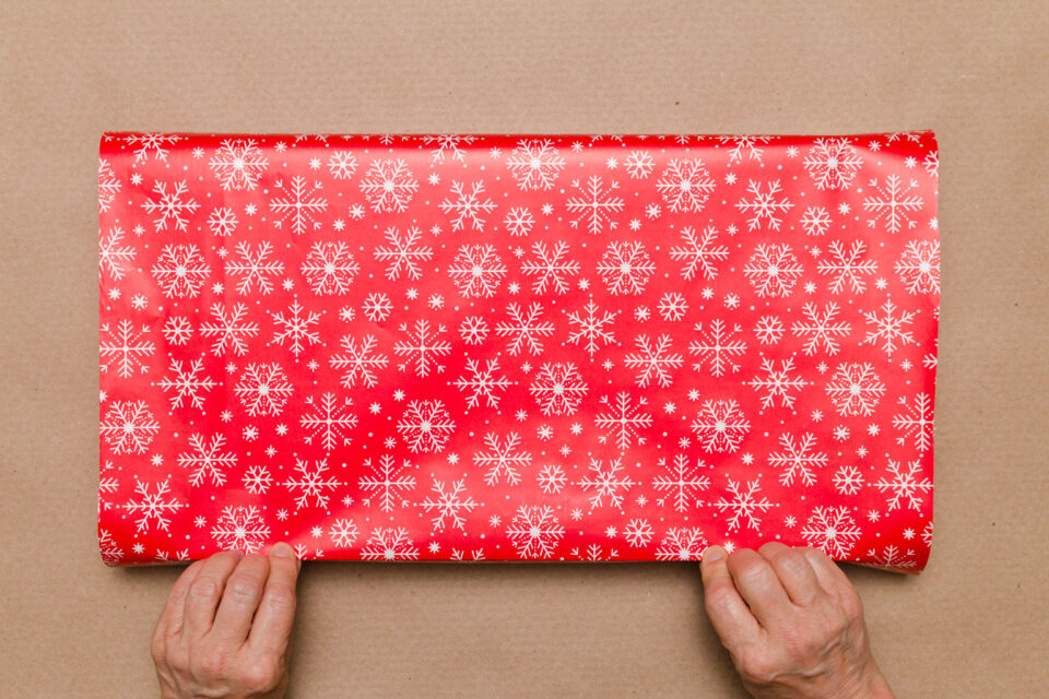 How to Wrap a Gift - Kippi at Home
