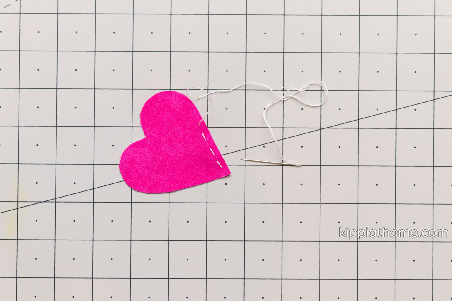 Fabric Hearts Tutorial - Kippi at Home