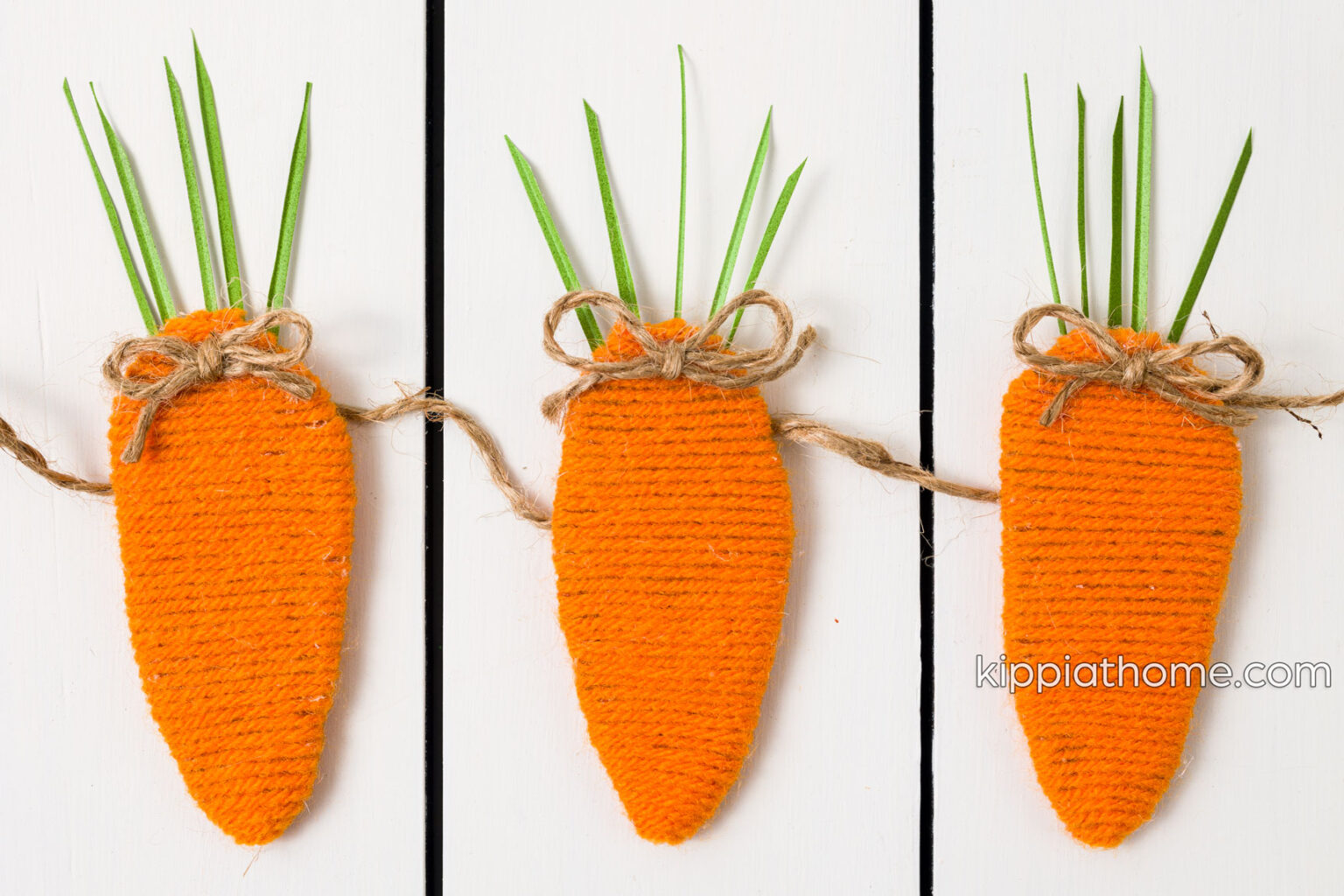Yarn Carrots DIY