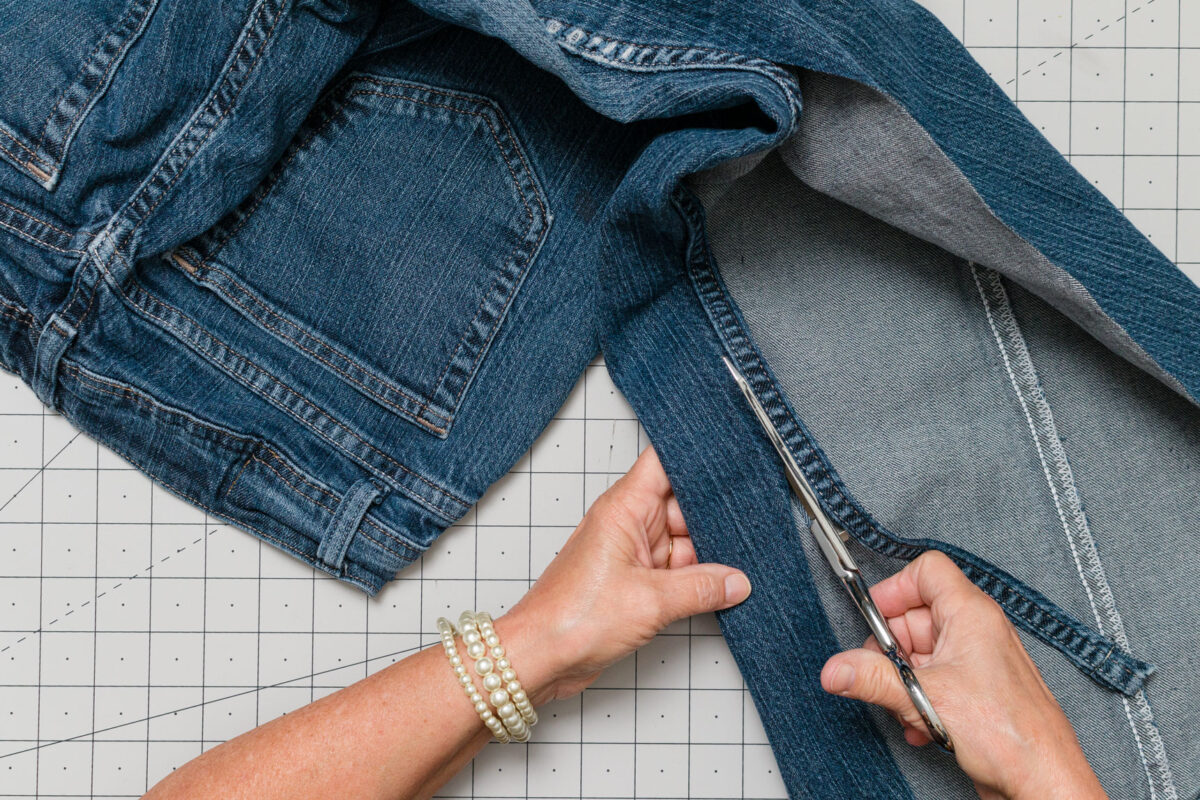 DIY Denim Christmas Tree – Easy Blue Jean Craft - Kippi at Home